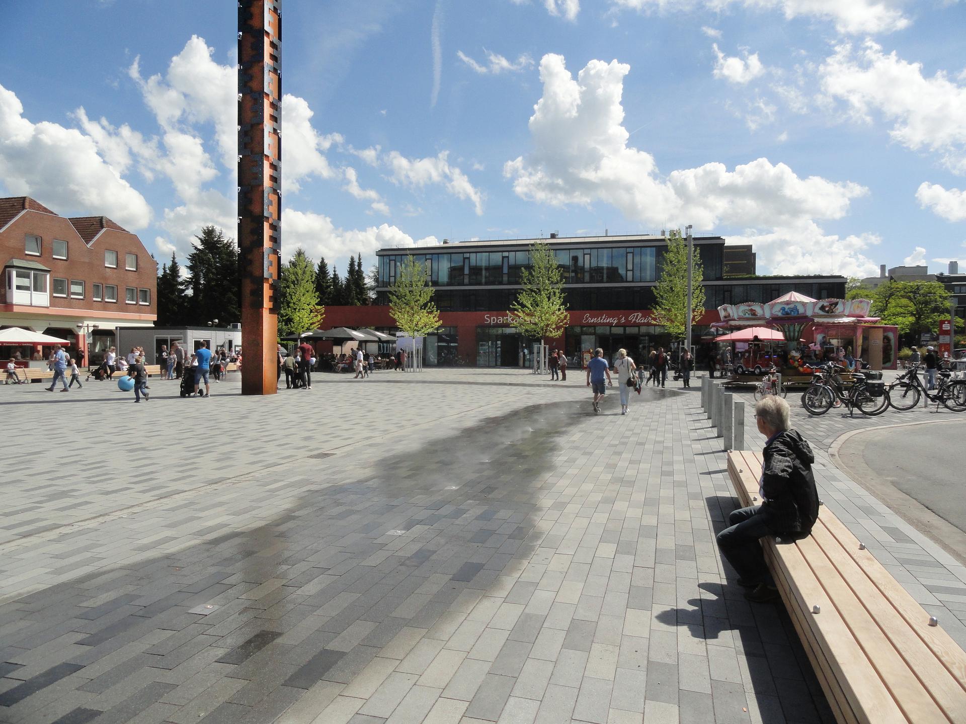 Voerde Rathausplatz 2017 (realisierter Wettbewerb) | Landschaft planen ...